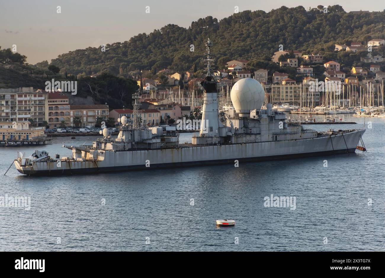 A Duquesne class destroyer slowly falls apart at anchor at Toulon Stock ...