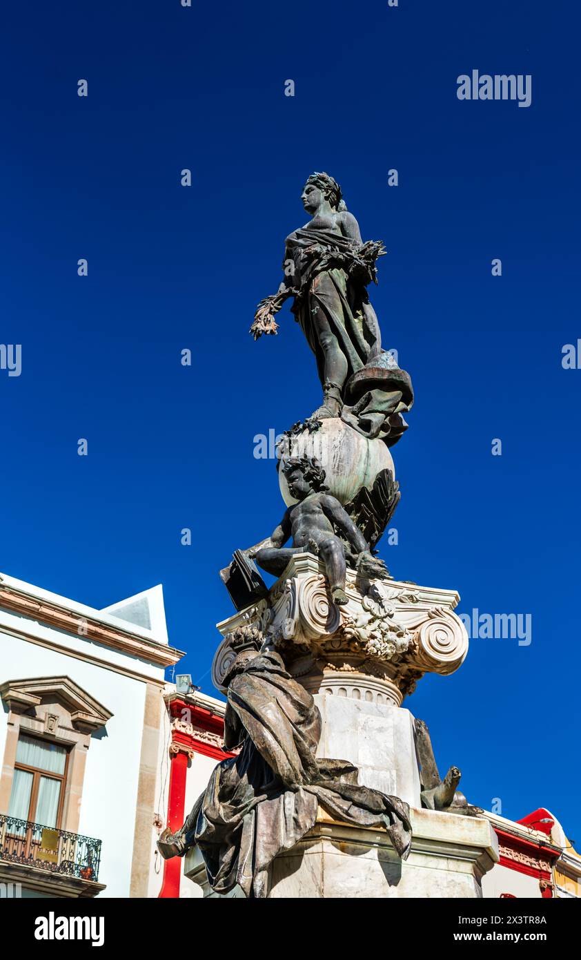 Peace Monument in the old town of Guanajuato, UNESCO world heritage in ...