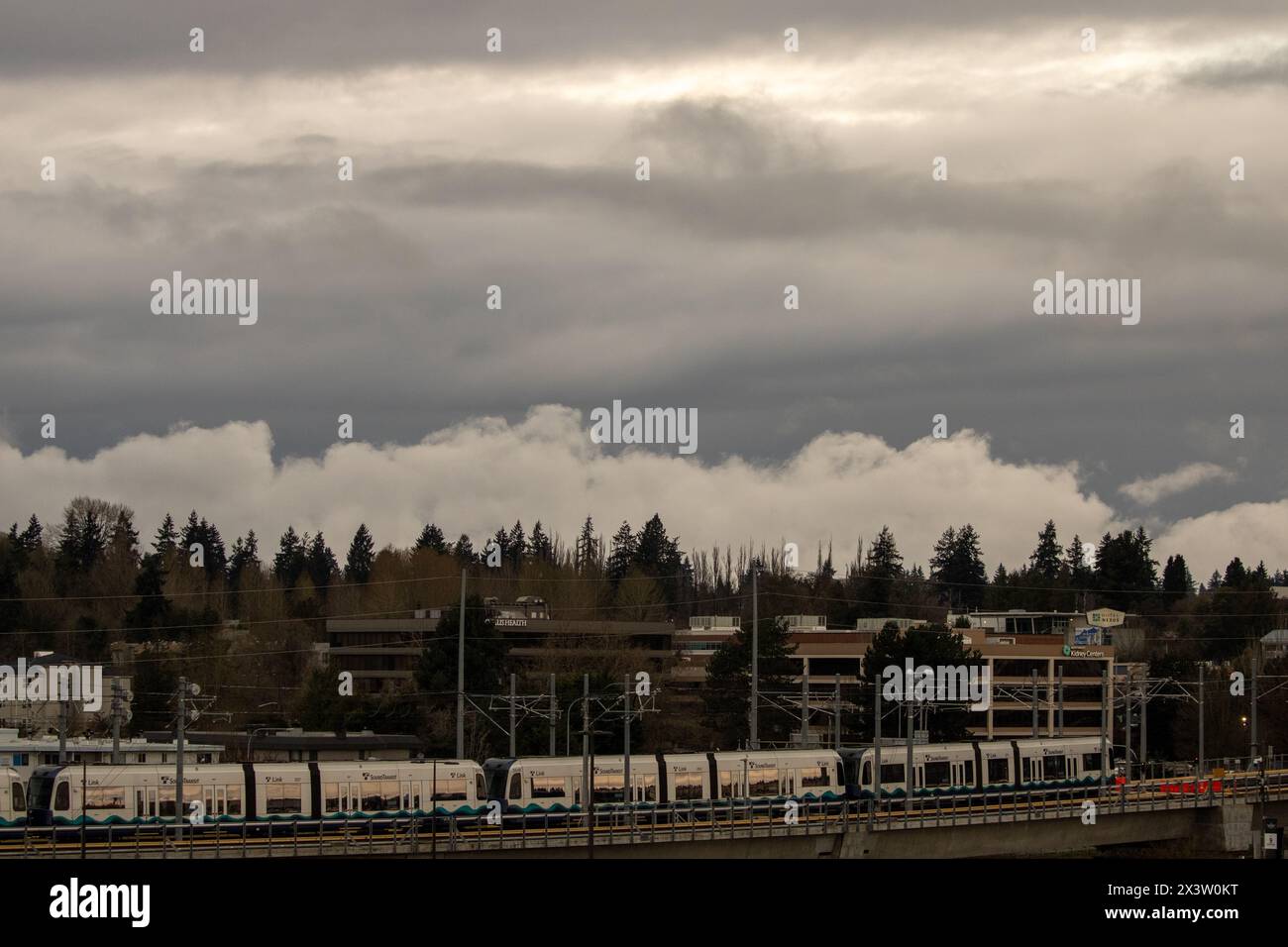 seattle 1-line light rail at northgate station on a gloomy day Stock ...