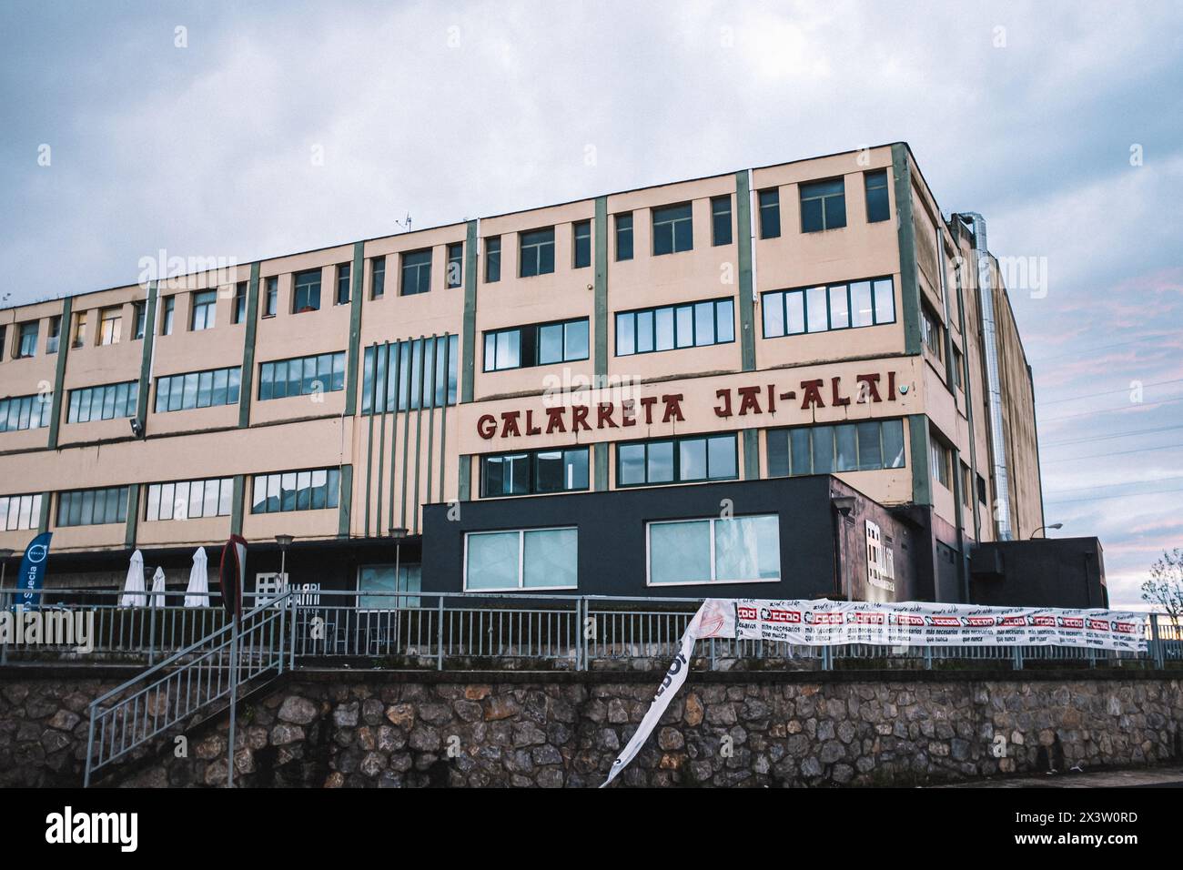 Exterior image of the Fronton Galarreta Jai Alai in Hernani, Spain ...