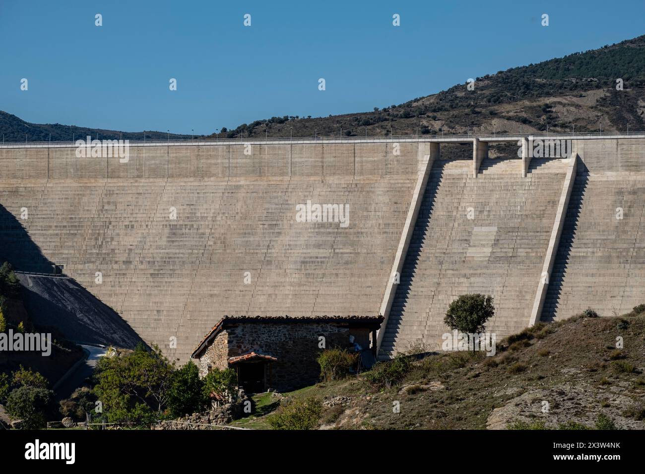 presa de Enciso,cuenca alta del río Cidacos, Rioja, Spain Stock Photo ...