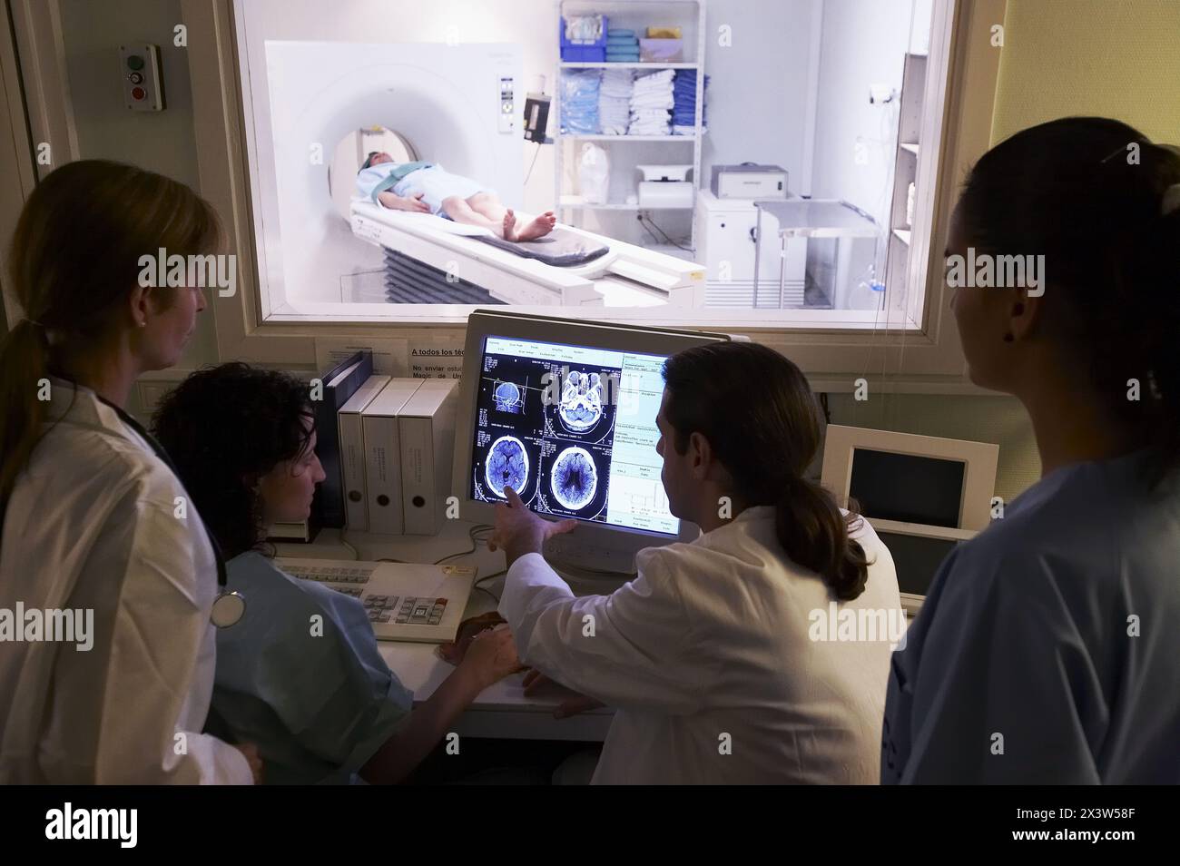 CAT (Computerized Axial Tomography), medical imaging for diagnosis ...