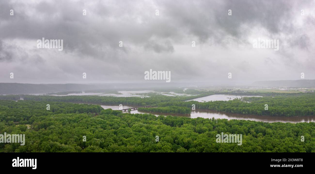 Wyalusing State Park Overlooking the Confluence of the Wisconsin and ...