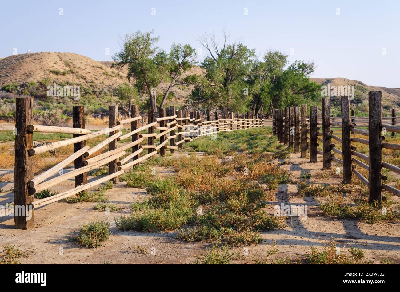 A log cabin on the Ewing-Snell ranch in the Bighorn Canyon National ...