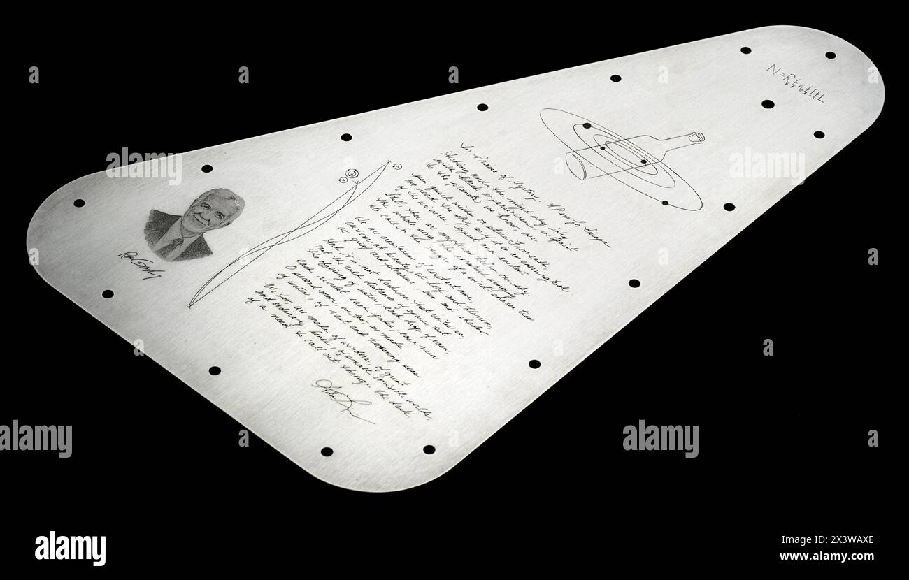 Lines probe in space hi-res stock photography and images - Alamy