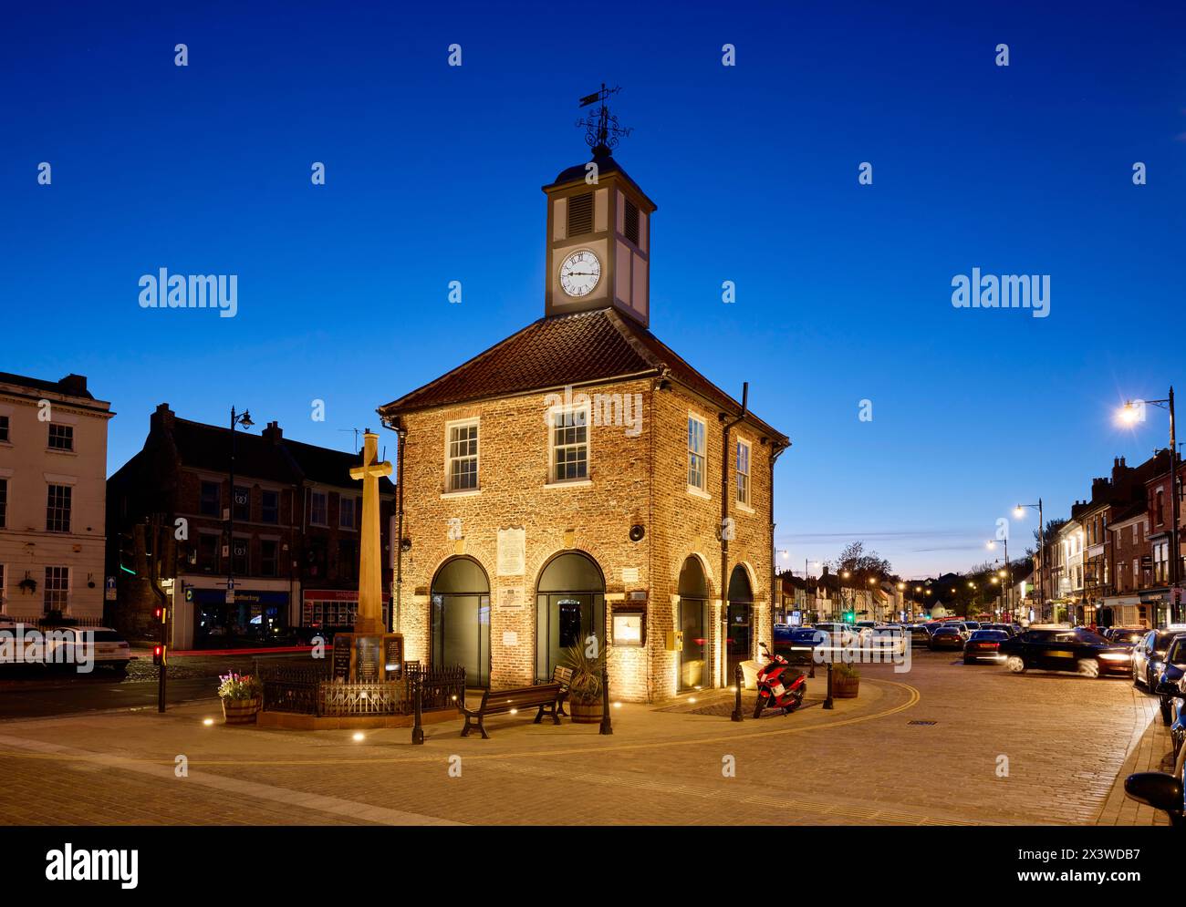Memorial stone market halls hi-res stock photography and images - Alamy