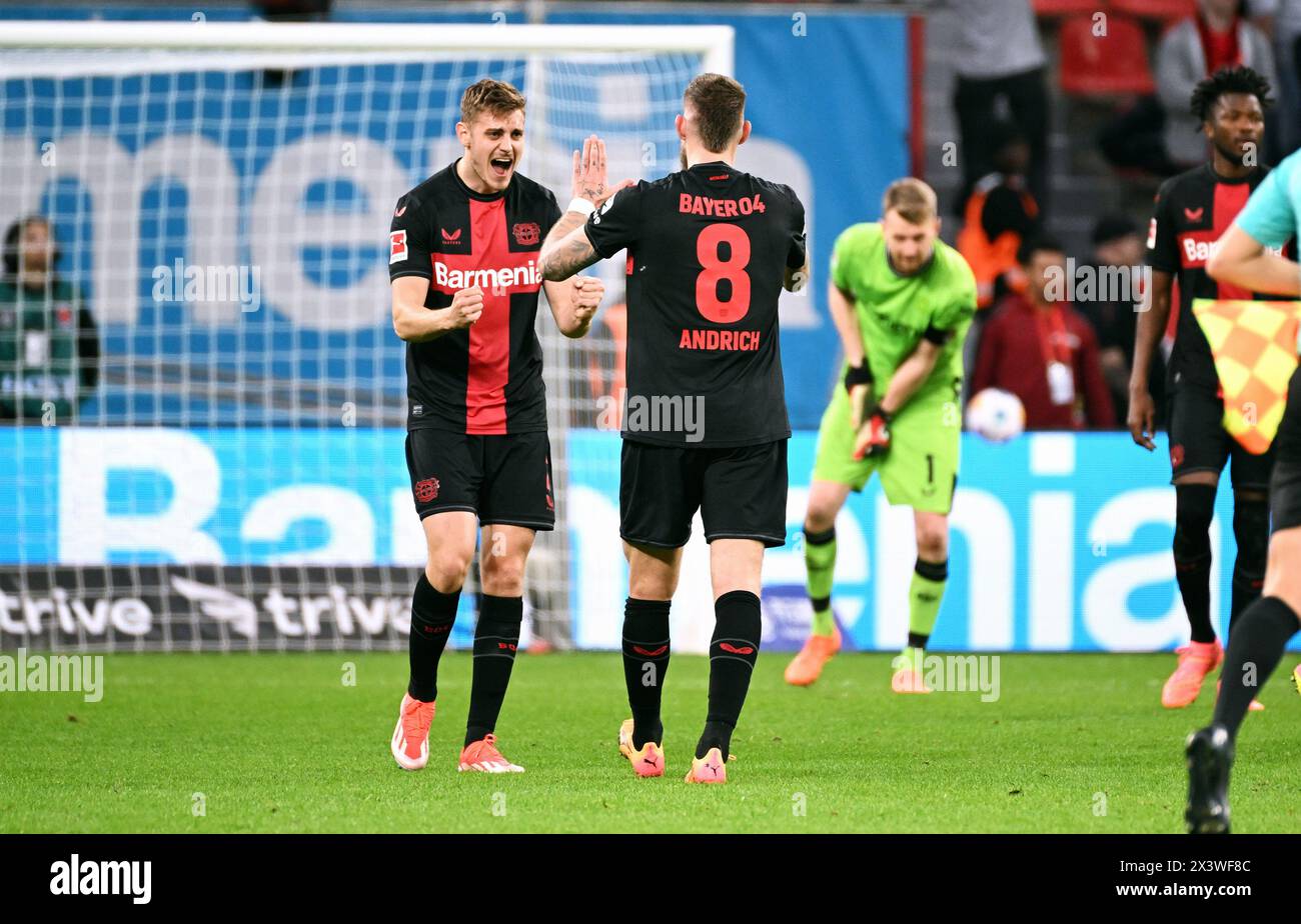 Bundesliga, BayArena Leverkusen; Bayer Leverkusen vs VfB Stuttgart ...