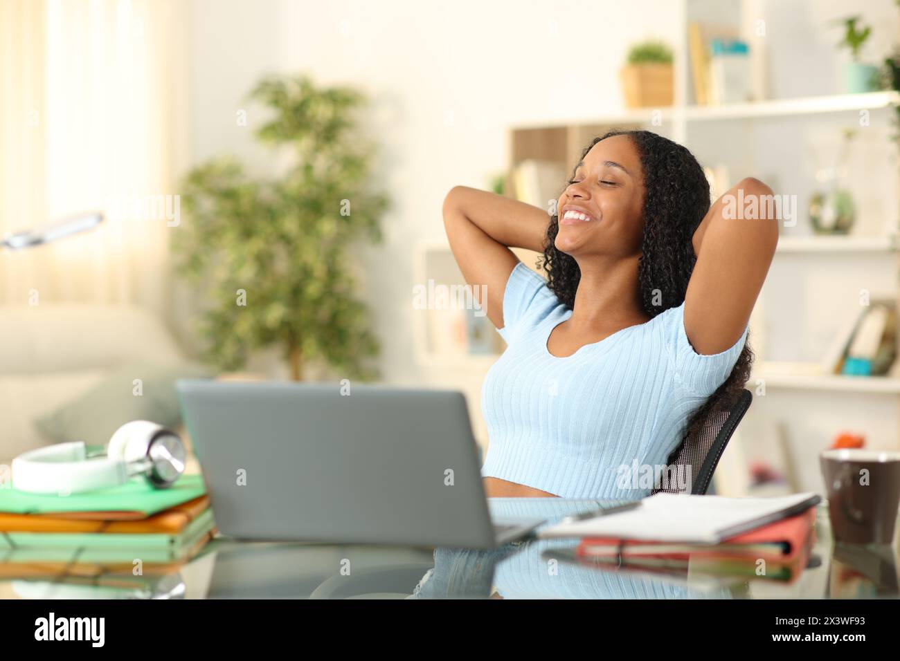 Student well being hi-res stock photography and images - Alamy