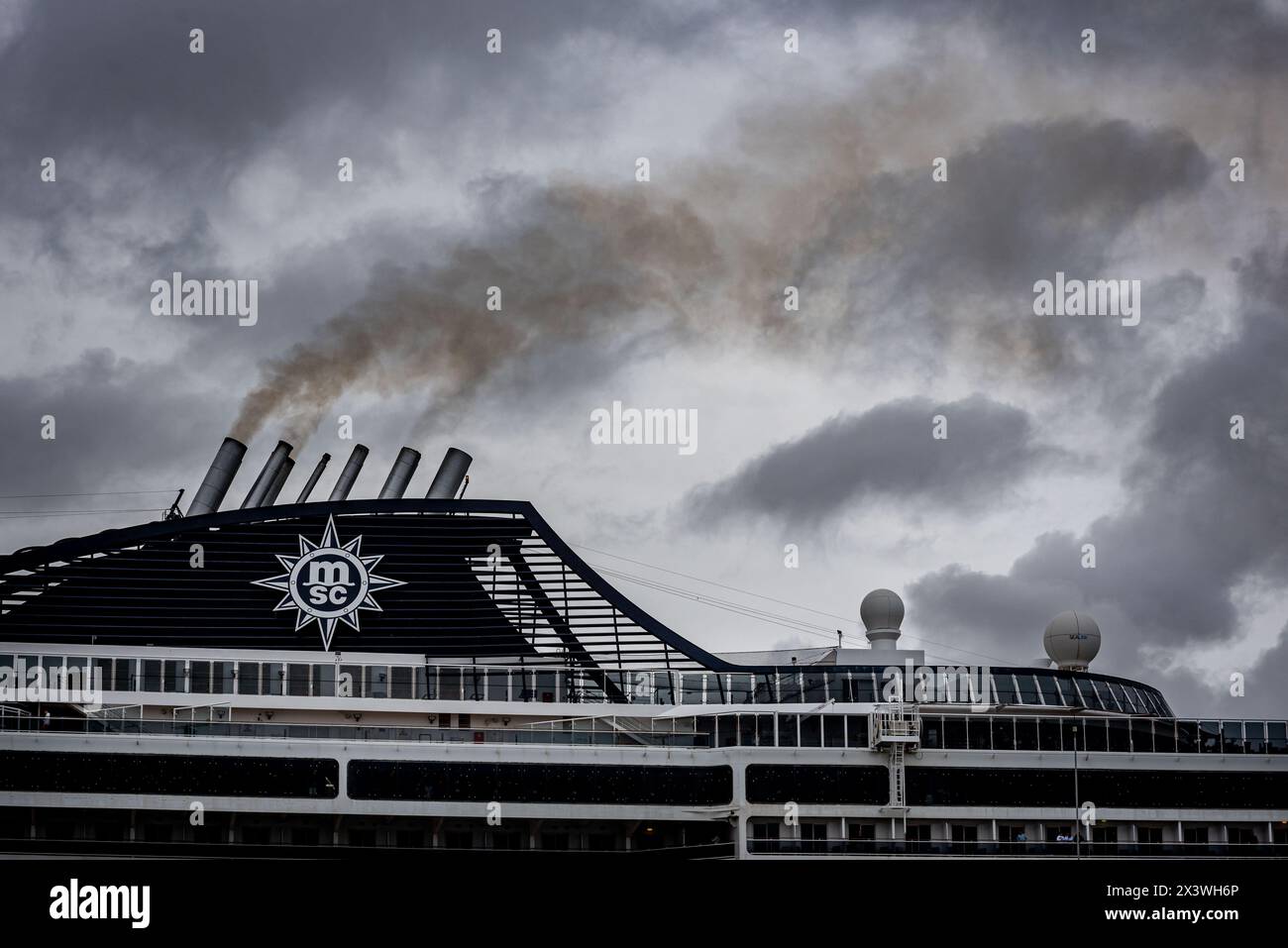 MSC Splendida cruise ship's funnel give off smoke shortly before ...