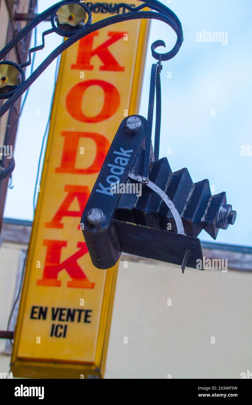 Old kodak film sign hi-res stock photography and images - Alamy