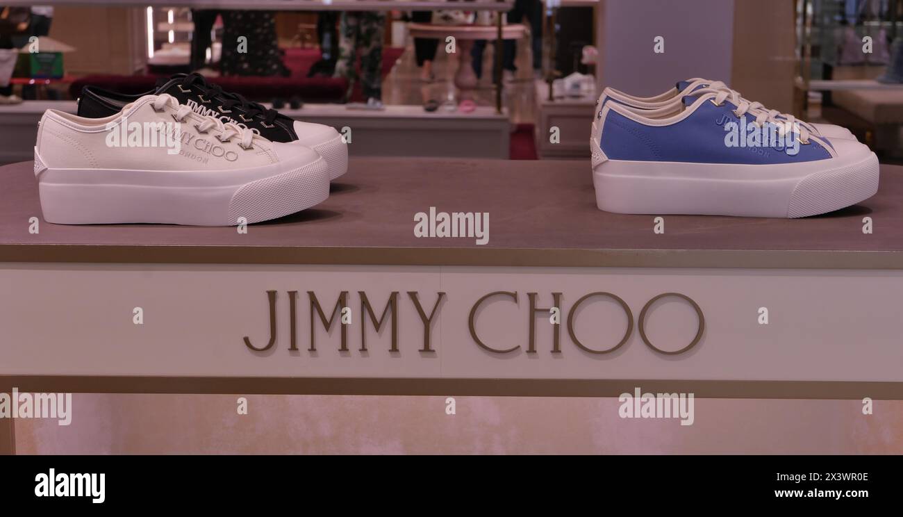 JIMMY CHOO SHOES FOR MEN ON DISPLAY INSIDE THE FASHION STORE Stock ...
