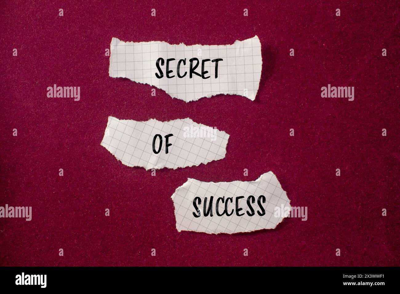 Conceptual secret of success symbol Stock Photo - Alamy