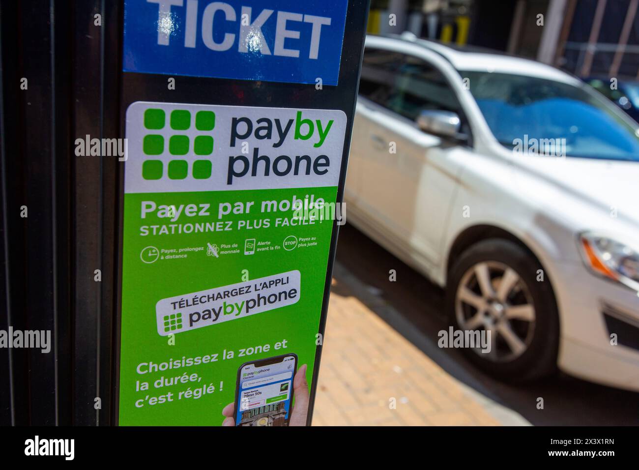 Cell phone lot hi-res stock photography and images - Alamy