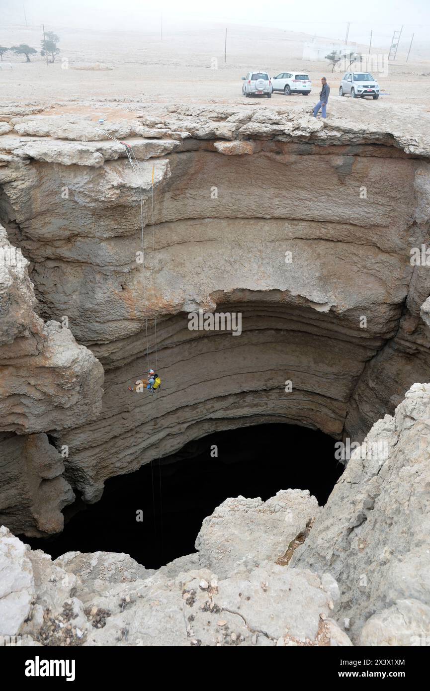 Sultanate of Oman, AS Sharqiyah region, Salma plateau, cave of Majlis ...