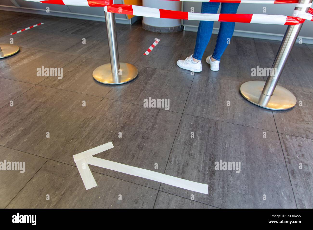 Traffic sign direction distance hi-res stock photography and images - Alamy