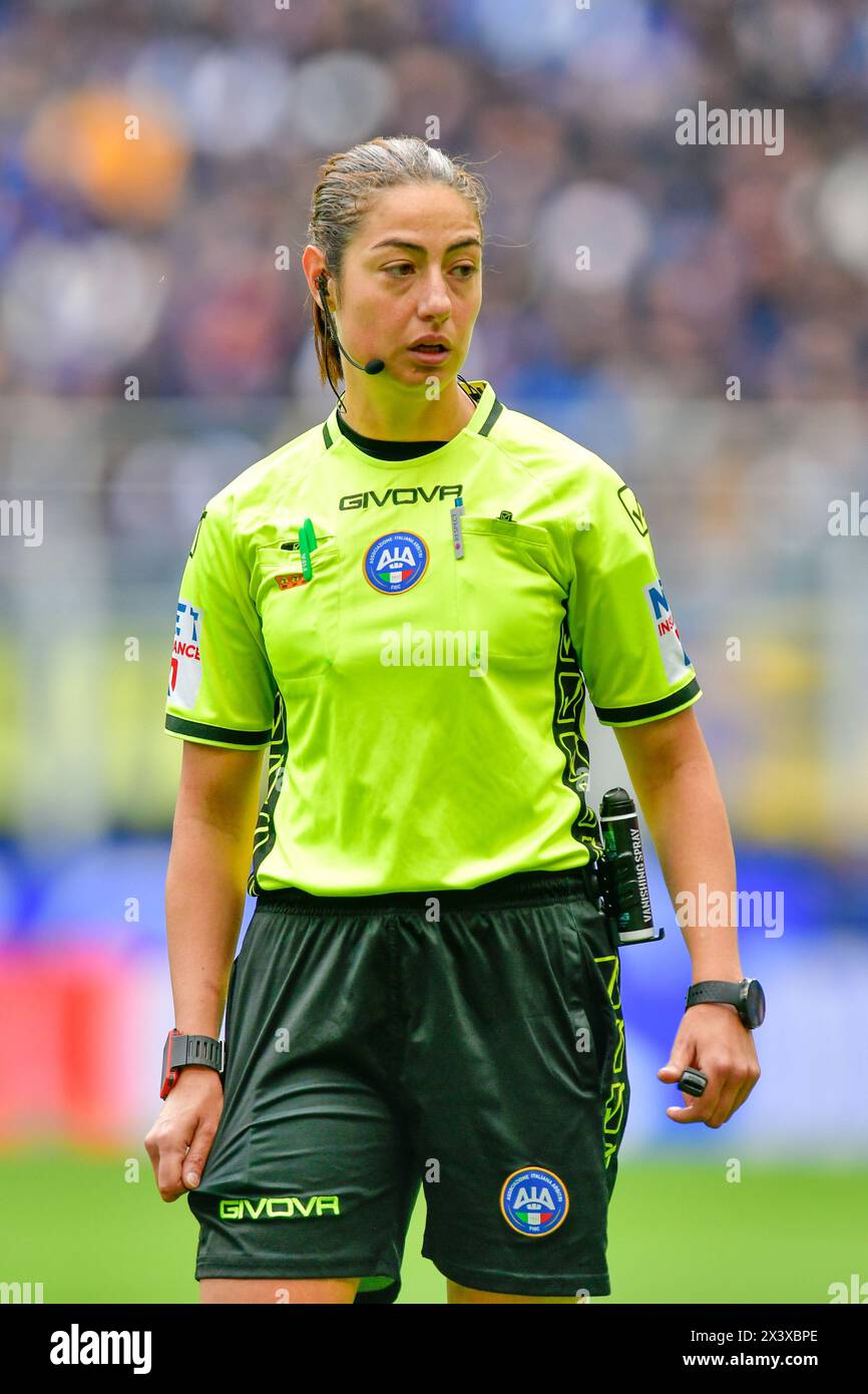 Referee maria hi-res stock photography and images - Alamy