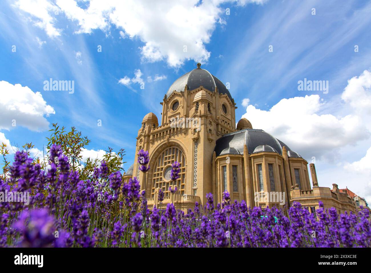 Henin beaumont hi-res stock photography and images - Alamy