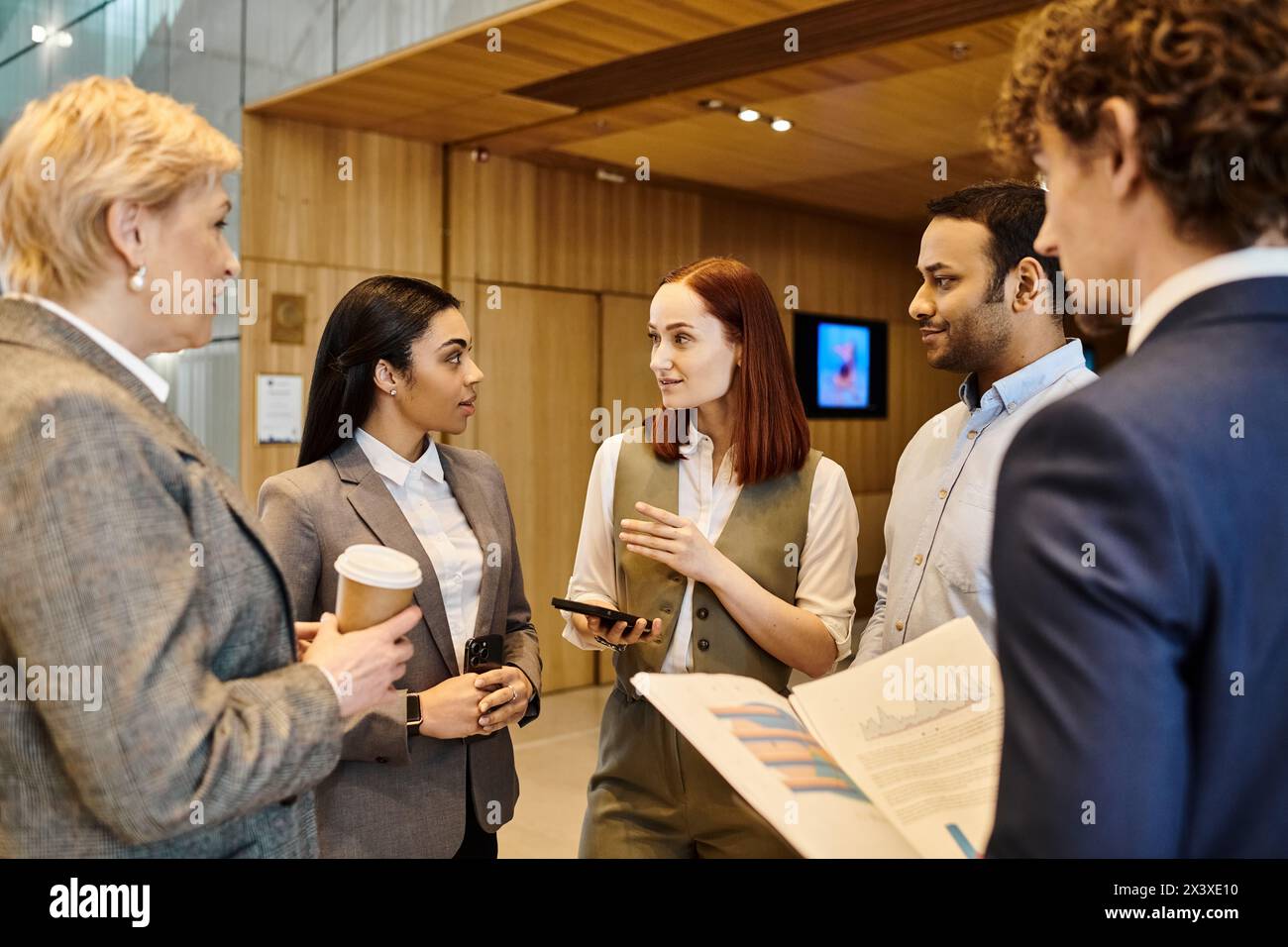 Exchanging business ideas hi-res stock photography and images - Alamy