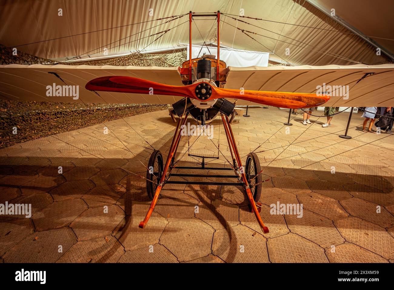 Avalon, Melbourne, Australia - Vintage plane at the Avalon airshow ...