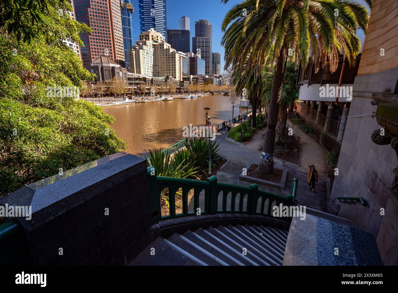 Melbourne, Australia - City southbank view from Flinders station Stock ...