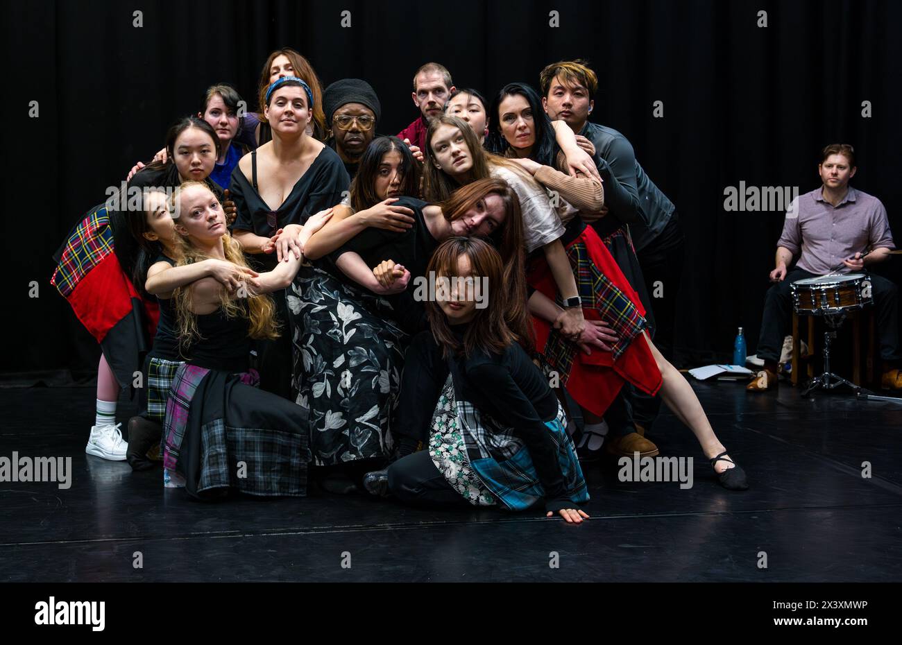 Festivals dancer hi-res stock photography and images - Alamy