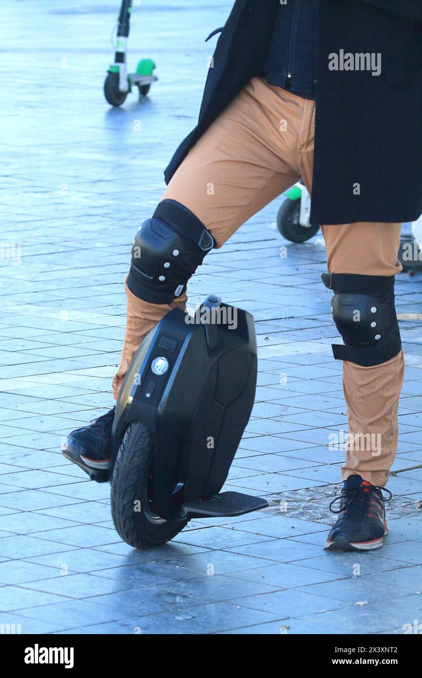 Self balancing electric unicycle hi-res stock photography and images - Alamy