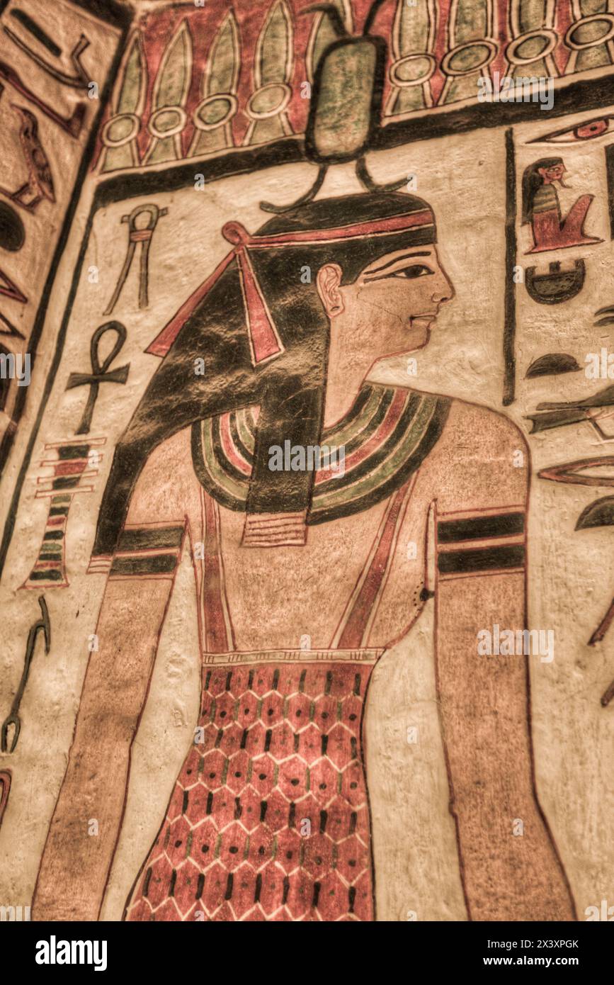 Image of Goddess Neith, Paintings and Relief, Tomb of Nefertari, QV66 ...