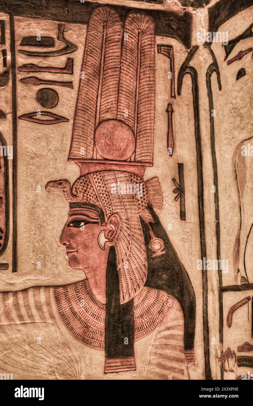 Tomb of nefertari queens valley hi-res stock photography and images - Alamy