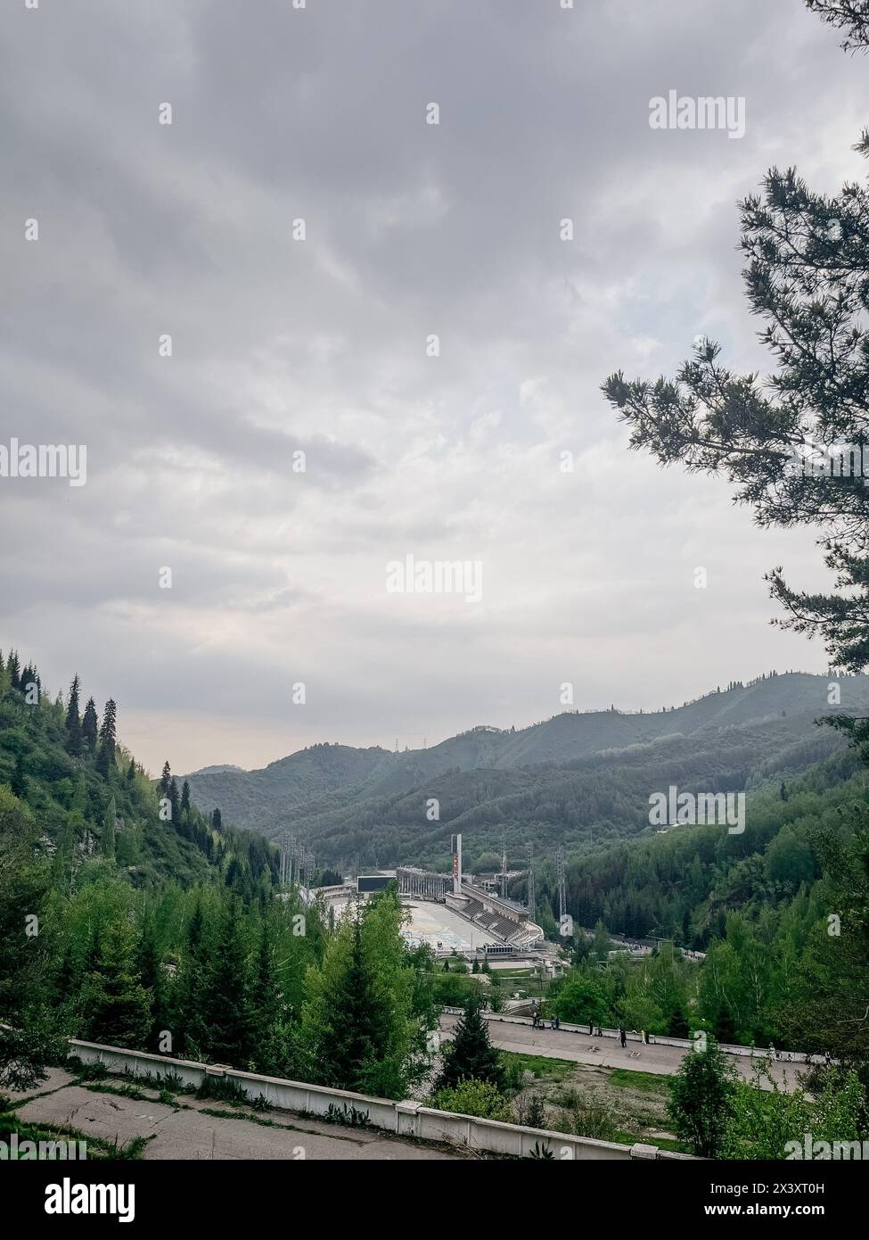 Power plant generates electricity hi-res stock photography and images ...