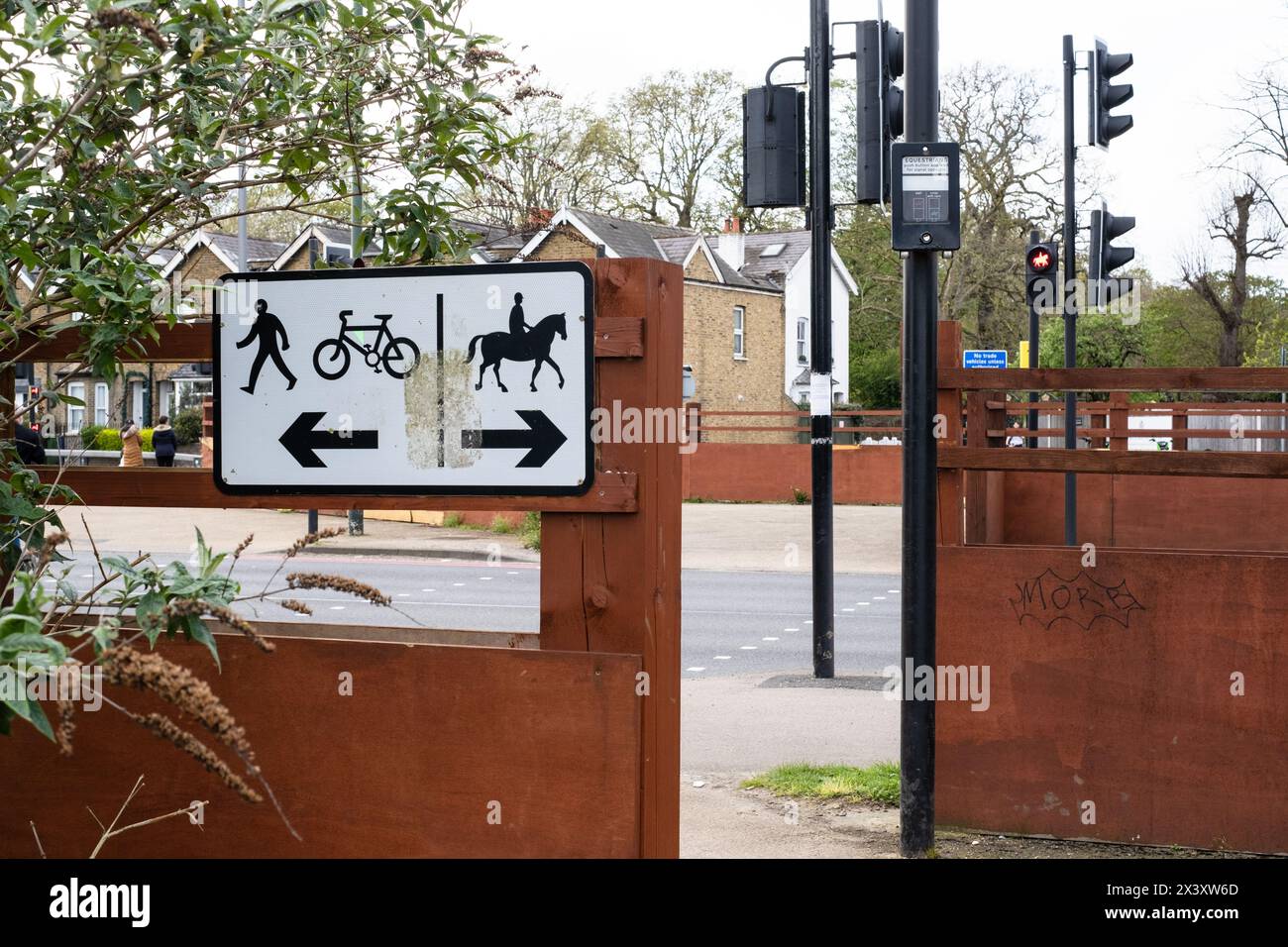 Equestrian crossing hi-res stock photography and images - Alamy