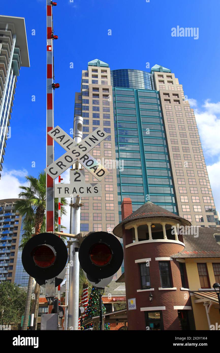 Orlando florida station railroad hi-res stock photography and images ...