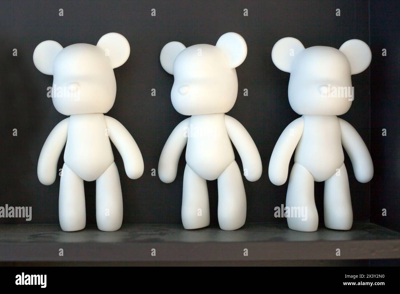 toy DIY ACRYLIC FLUID FLOW BEAR. toy drip bear unique and beautiful ...