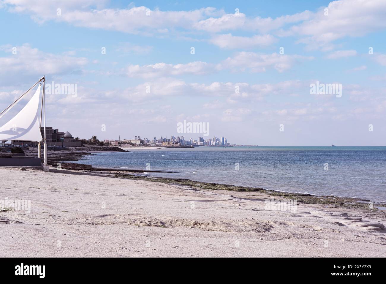Salmiya buildings hi-res stock photography and images - Alamy