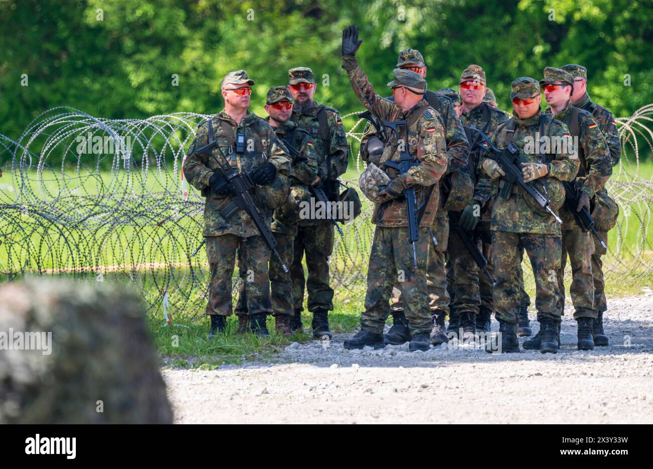 Feldkirchen, Germany. 29th Apr, 2024. Forces from Homeland Security ...