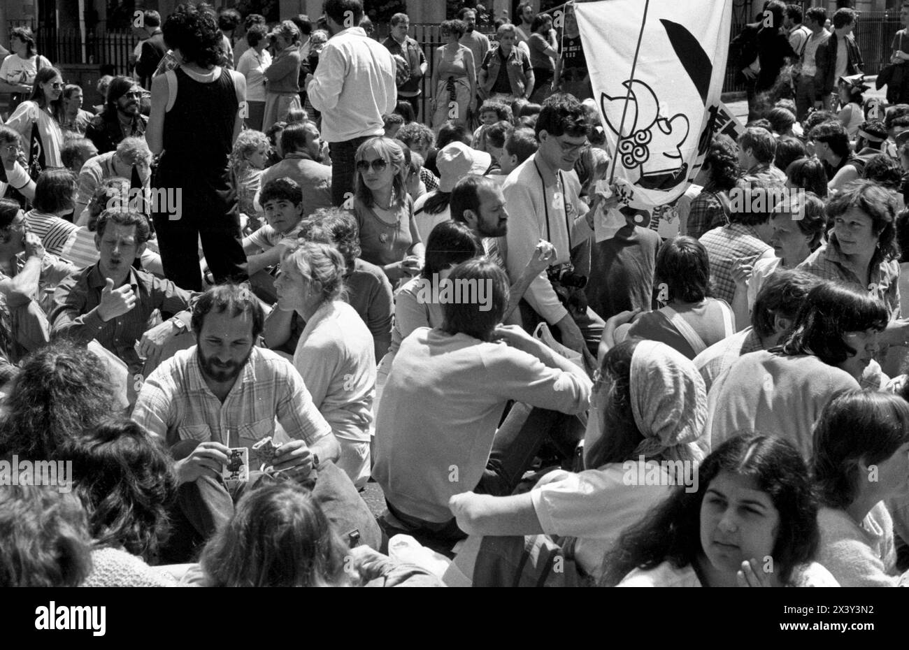 Nucelar weapons protest hi-res stock photography and images - Alamy