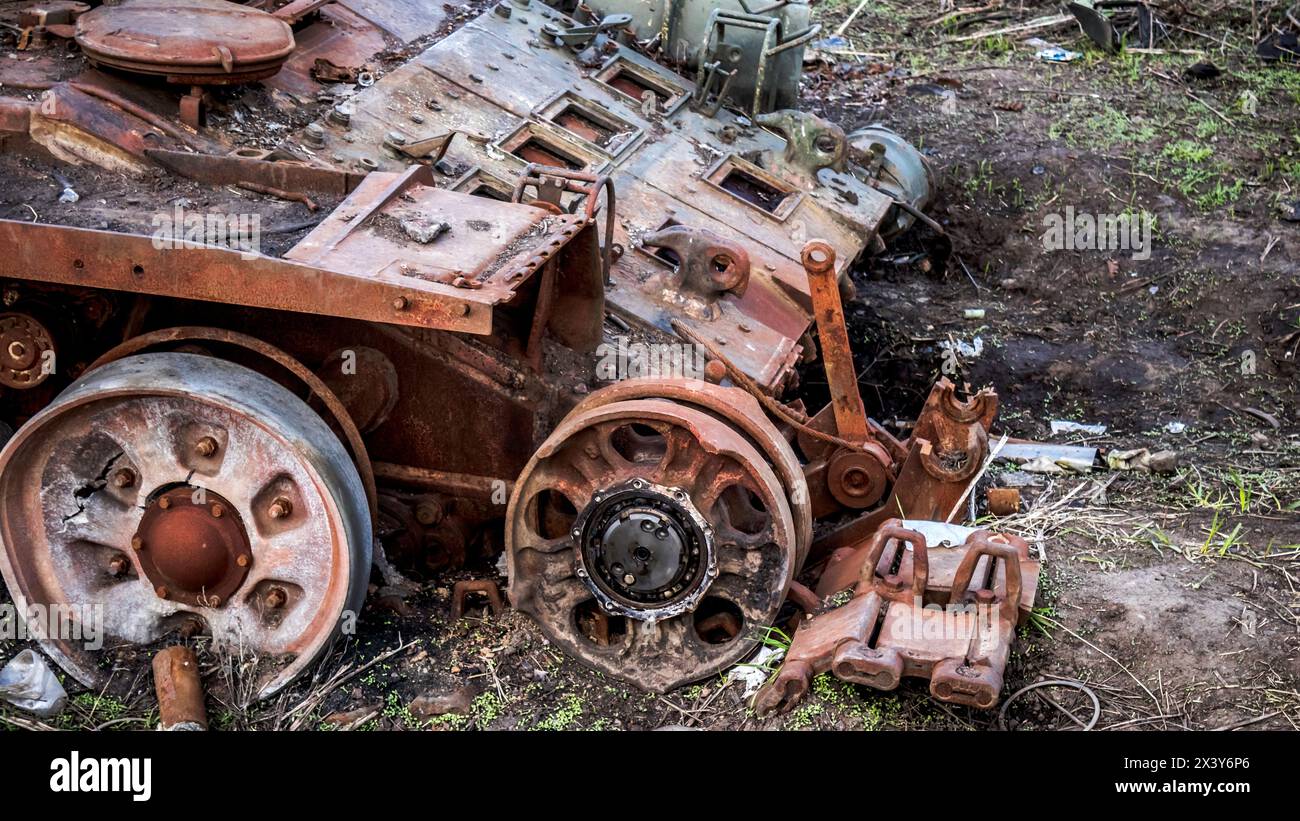 Russian tank destroyed in the Battle of Izyum, The Russian army has ...