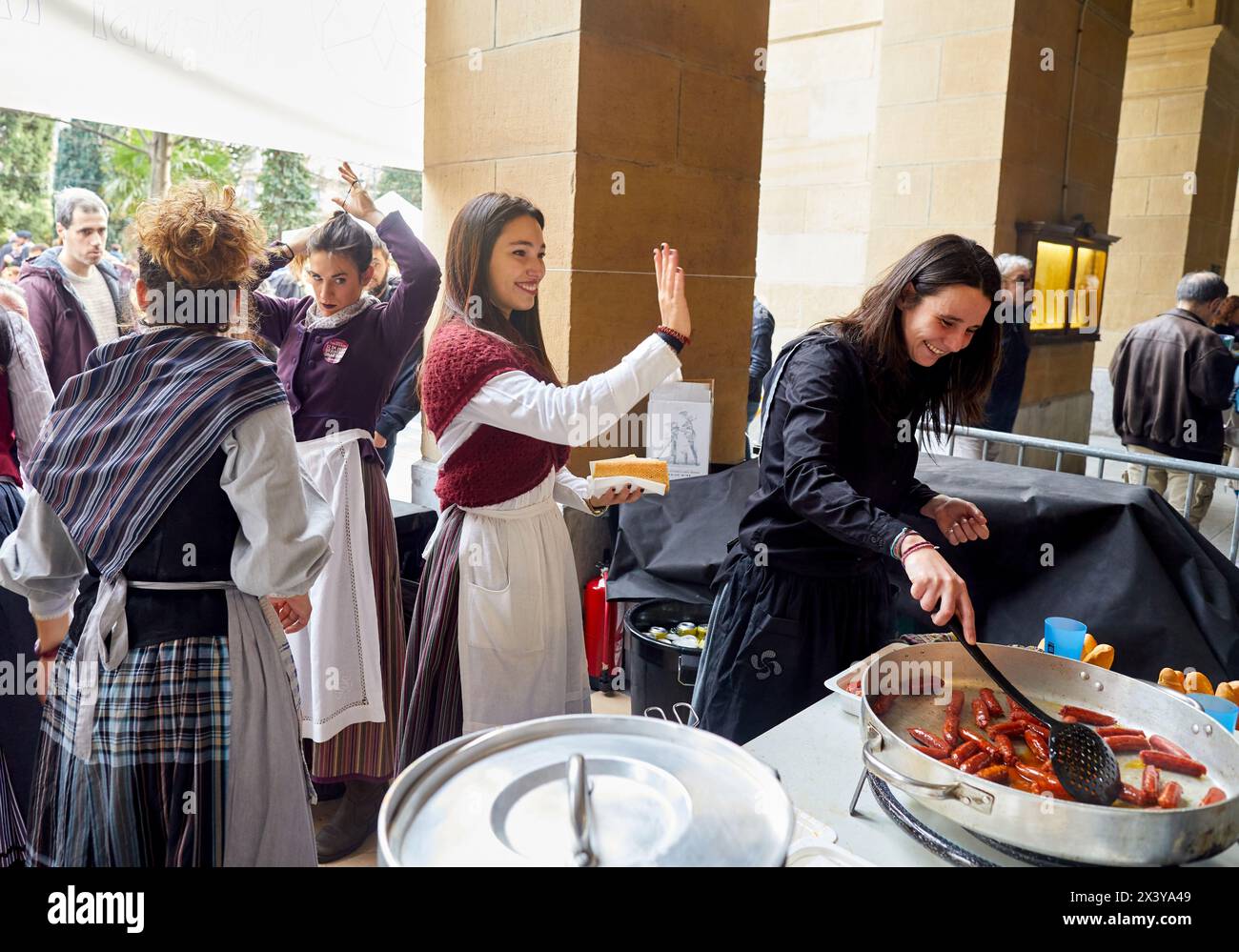 Baserritarra costume hi-res stock photography and images - Alamy
