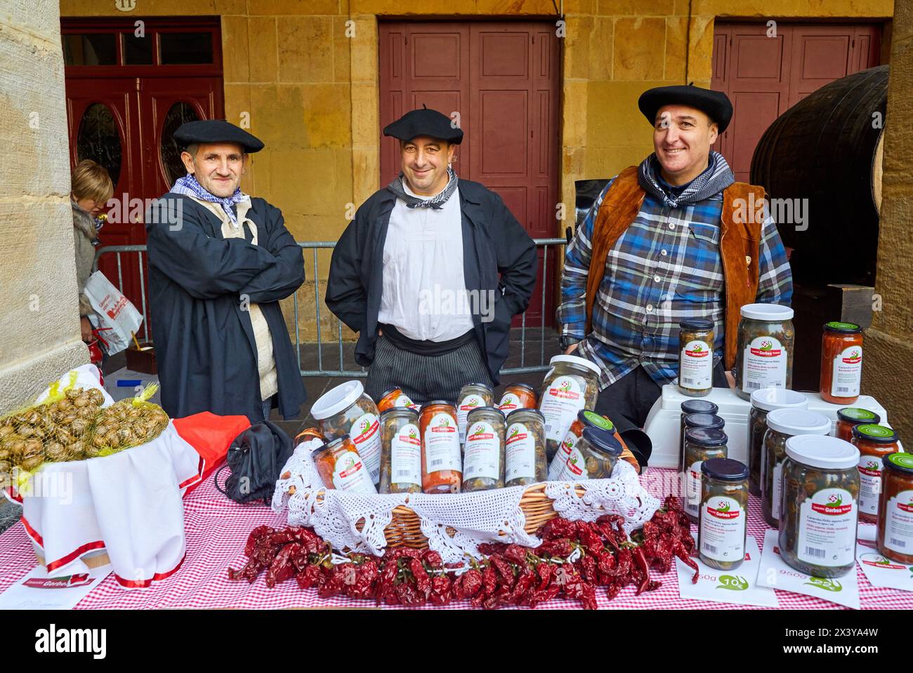 Baserritarra costume hi-res stock photography and images - Alamy