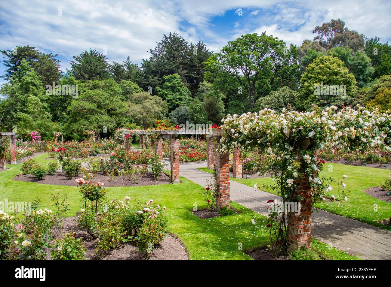 the view of rose garden in queens park, a park in Invercargill, New ...