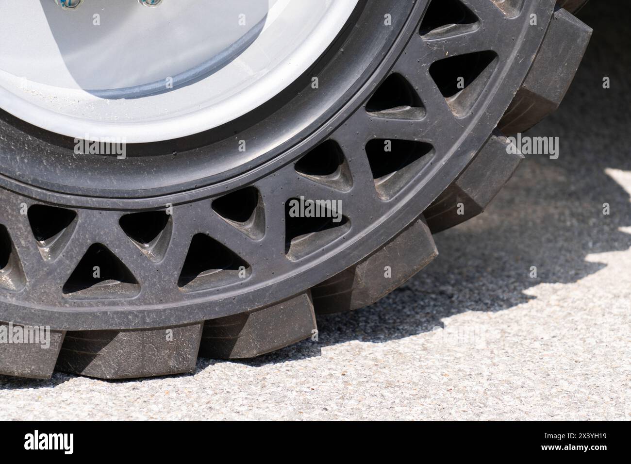 Non pneumatic tyre hi-res stock photography and images - Alamy