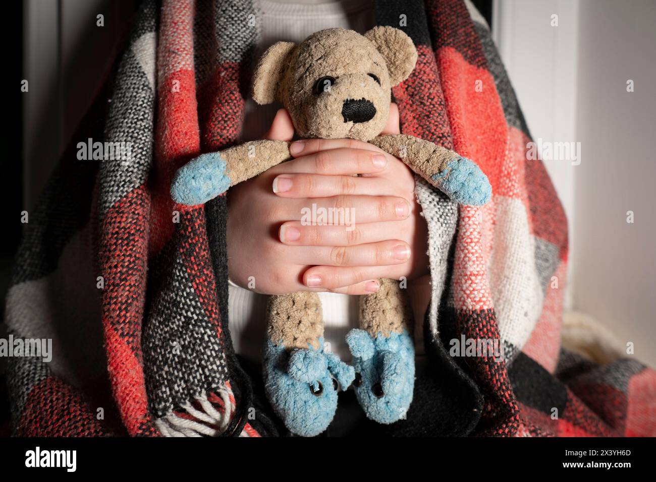 Teddy bear hand up no people hi-res stock photography and images - Alamy