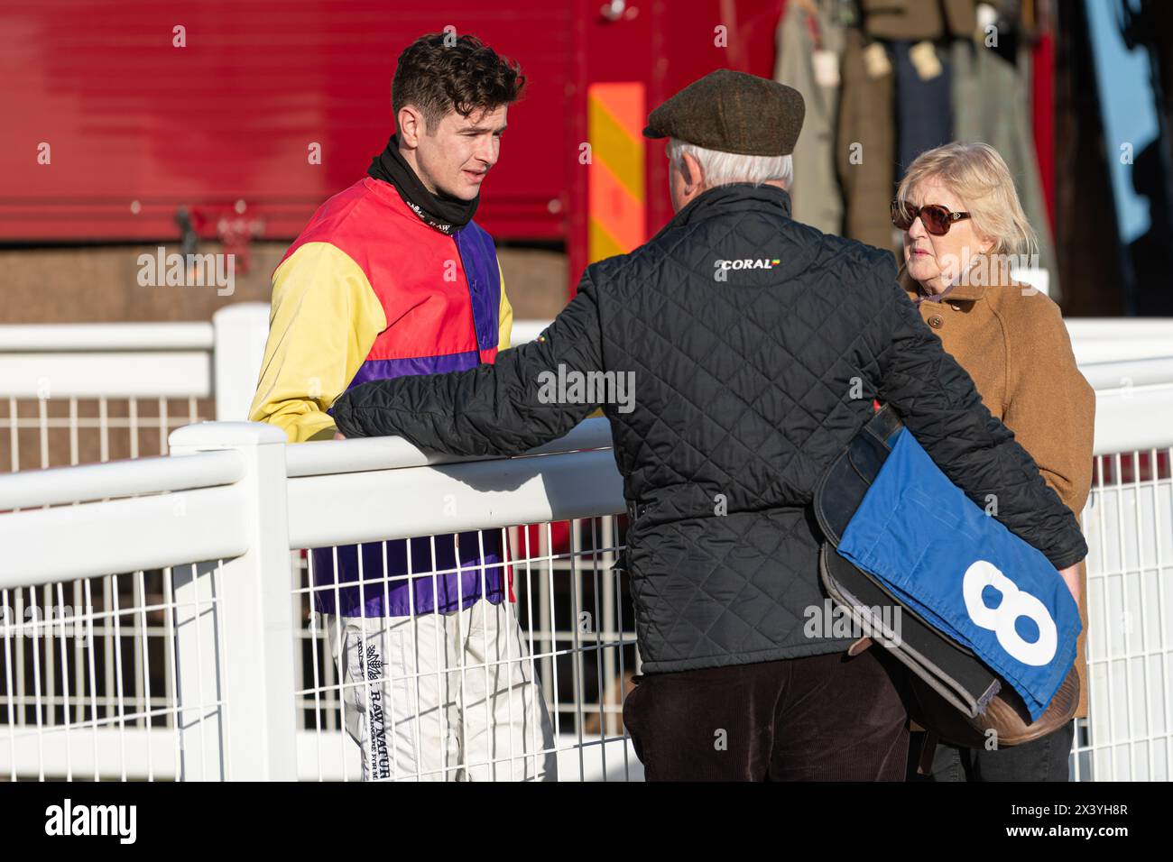 Third race at Wincanton, Handicap Chase, Thursday 20th January 2022 ...