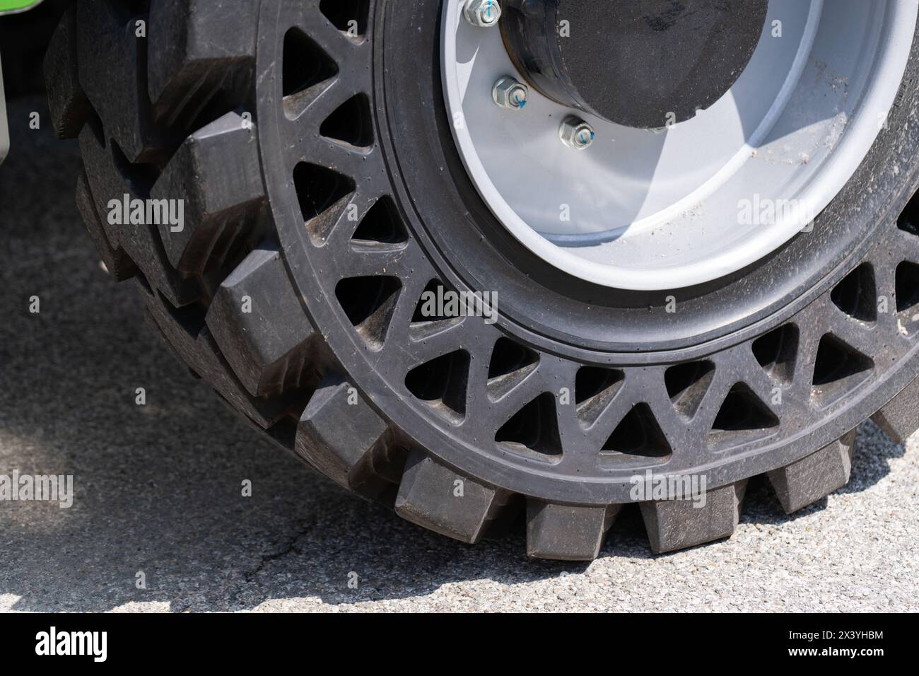 Non pneumatic tyre hi-res stock photography and images - Alamy