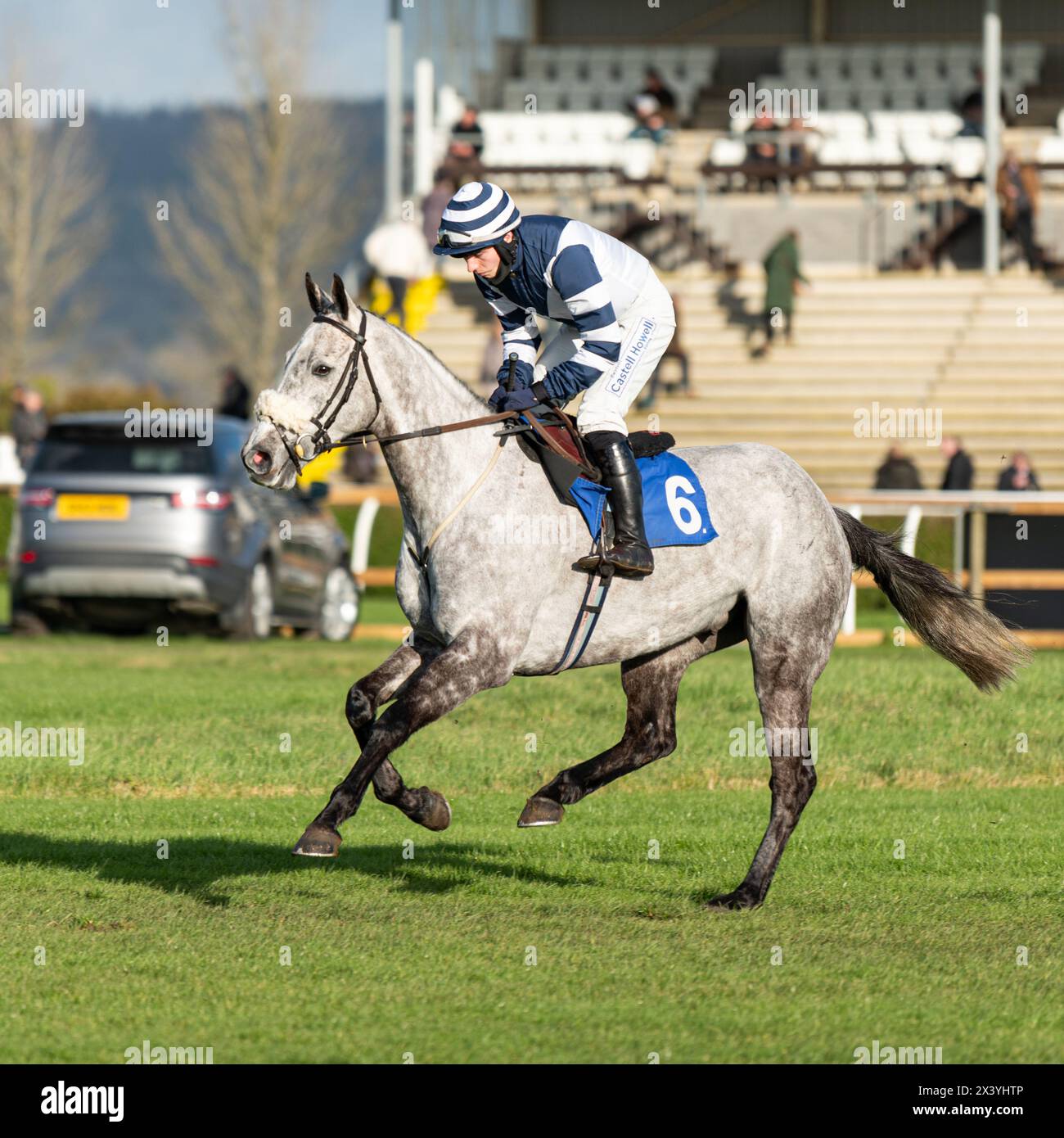 Third race at Wincanton, Handicap Chase, Thursday 20th January 2022 ...