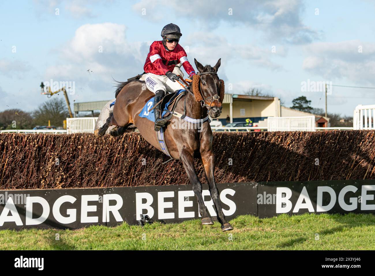 Third race at Wincanton, Handicap Chase, Thursday 20th January 2022 ...