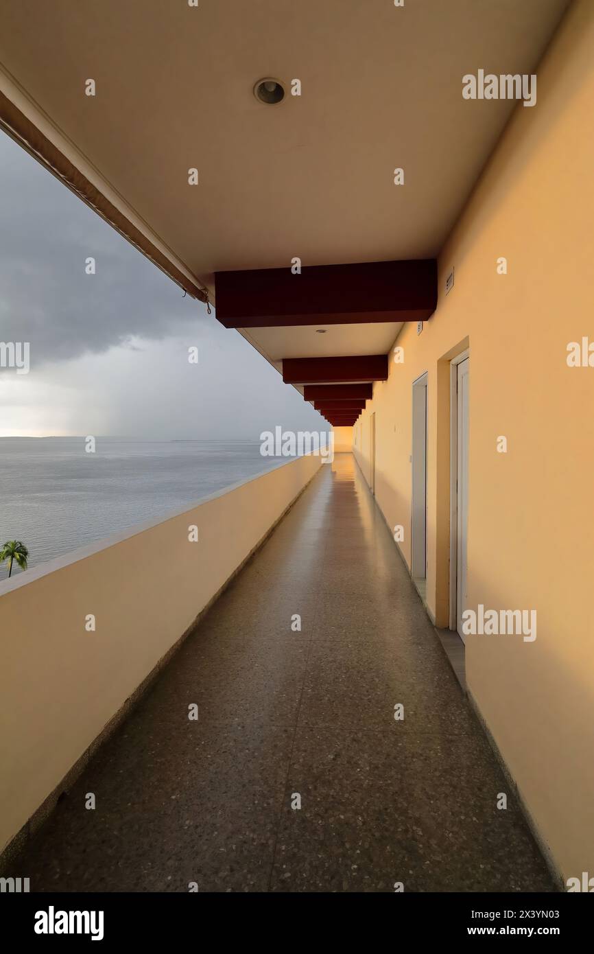 Balcony veranda sea ocean hi-res stock photography and images - Alamy