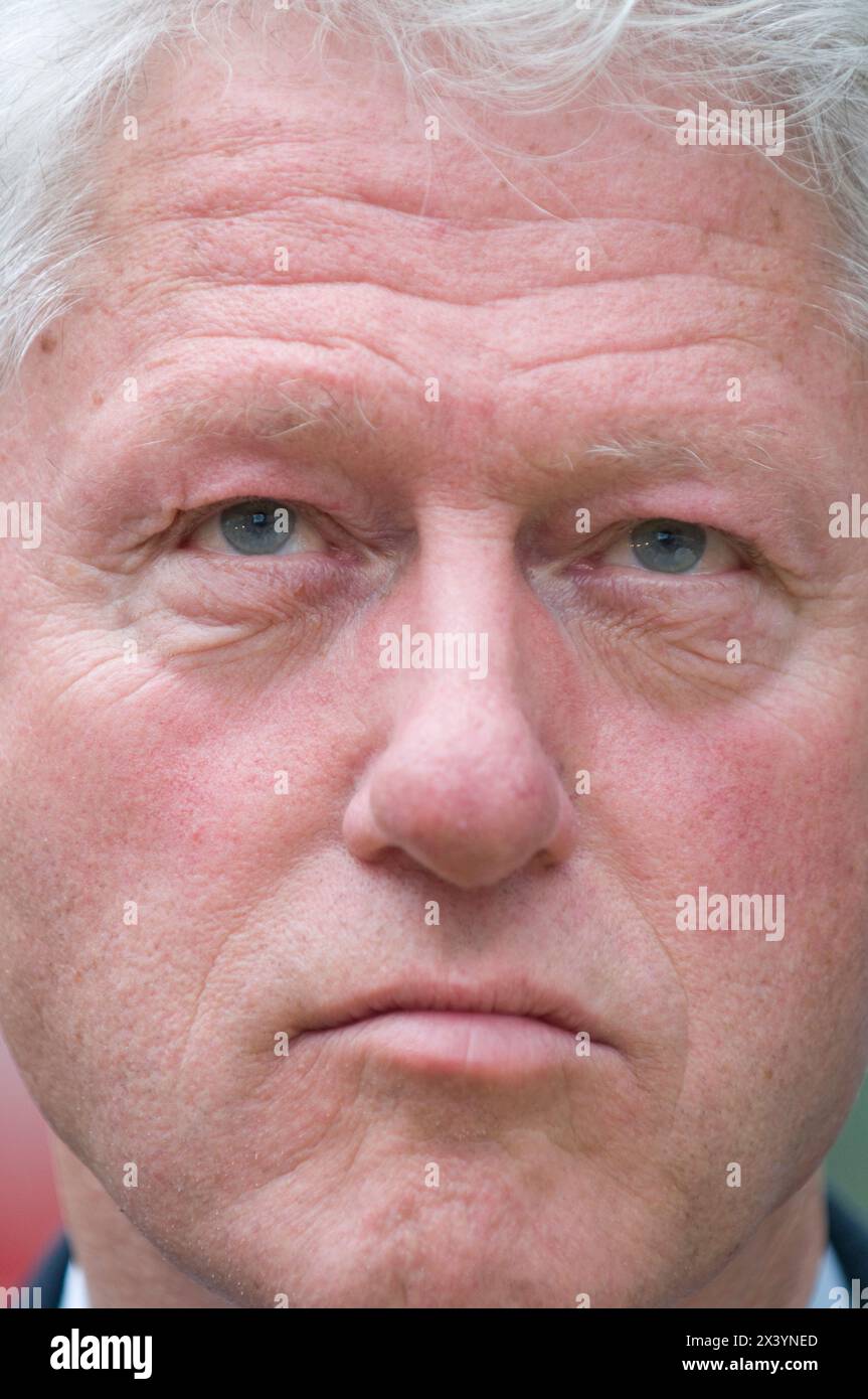 Bill Clinton in Pittsburgh, Pennsylvania before the PA primary Stock ...