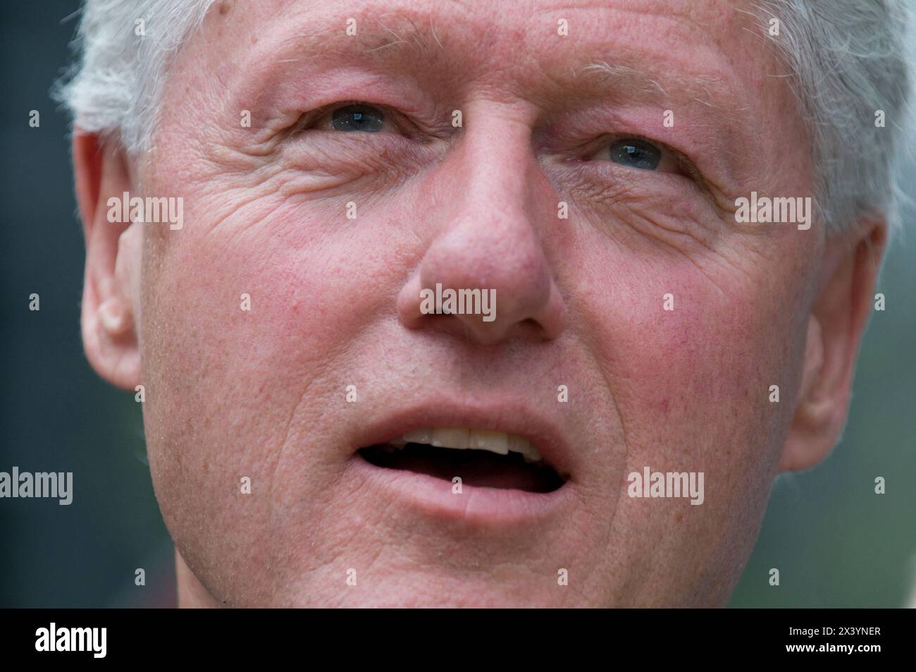 Bill Clinton in Pittsburgh, Pennsylvania before the PA primary Stock ...
