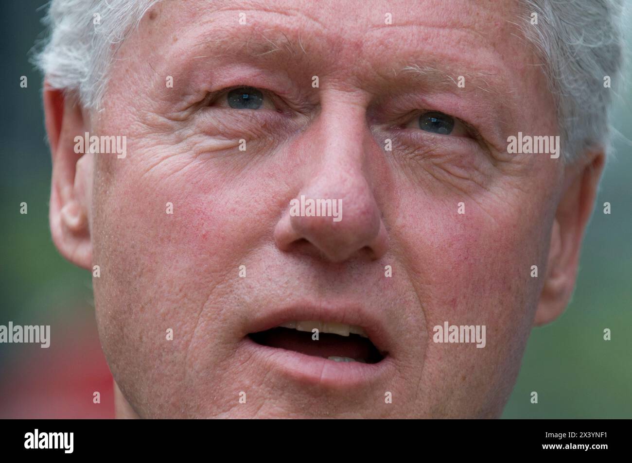 Bill Clinton in Pittsburgh, Pennsylvania before the PA primary Stock ...