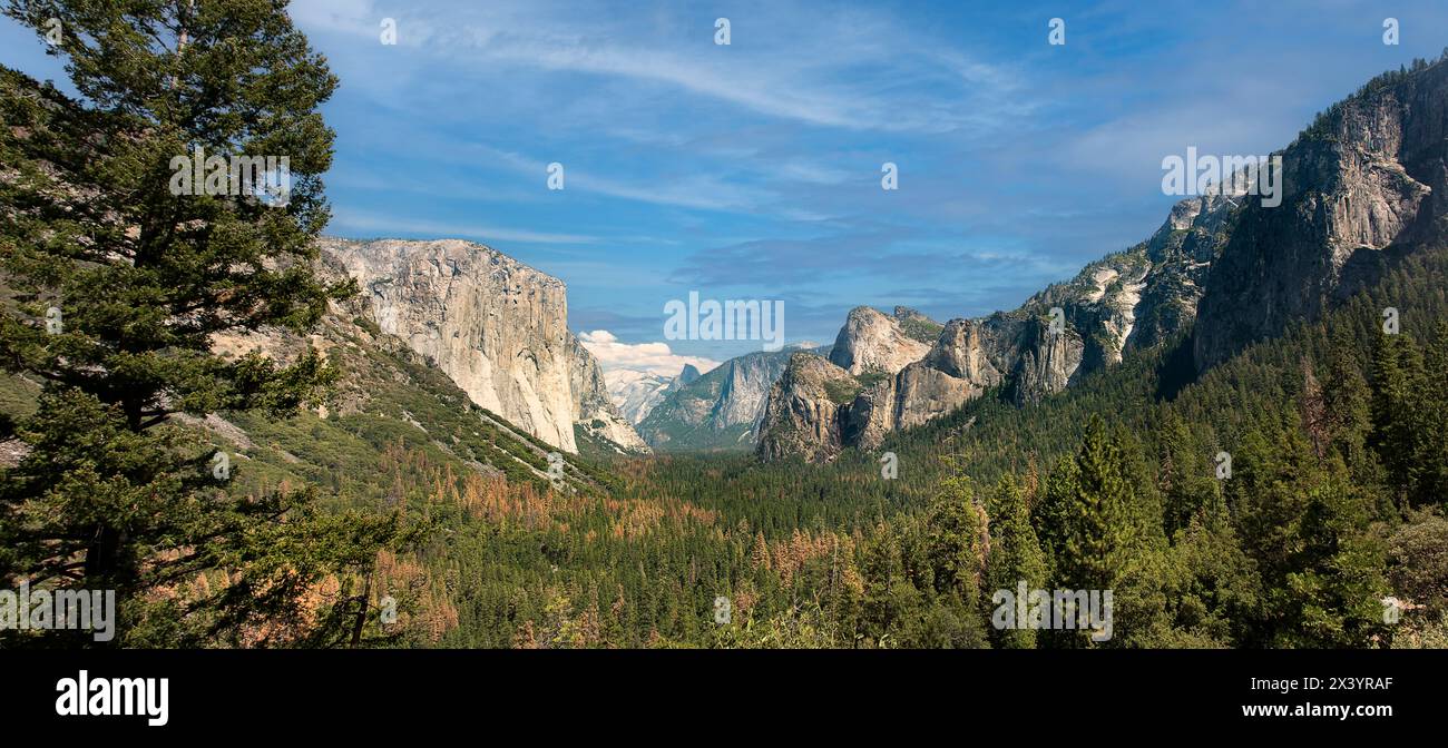 Vue du canyon rouge hi-res stock photography and images - Alamy